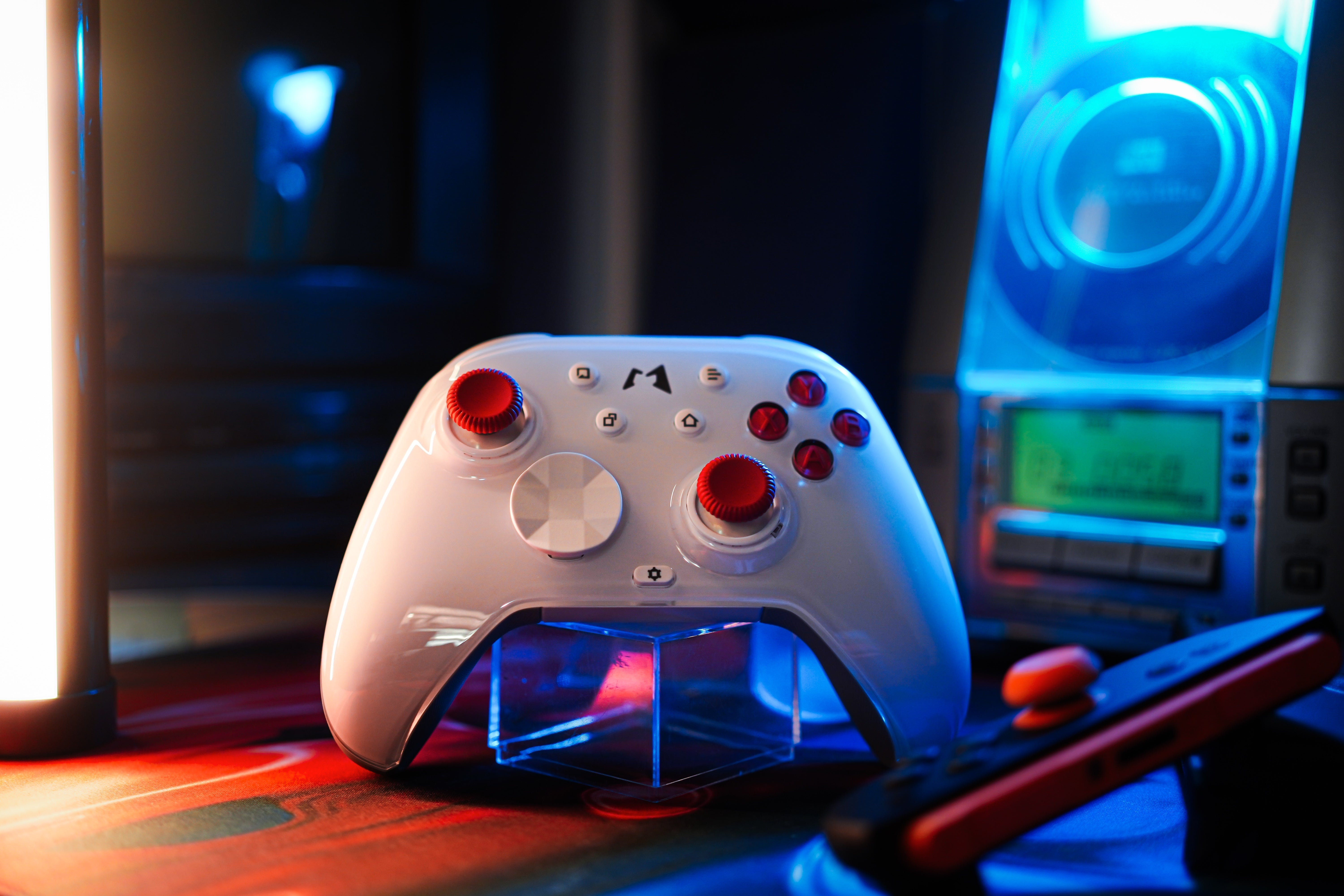 PSA: If you're looking for a split controller with no compromises ...
